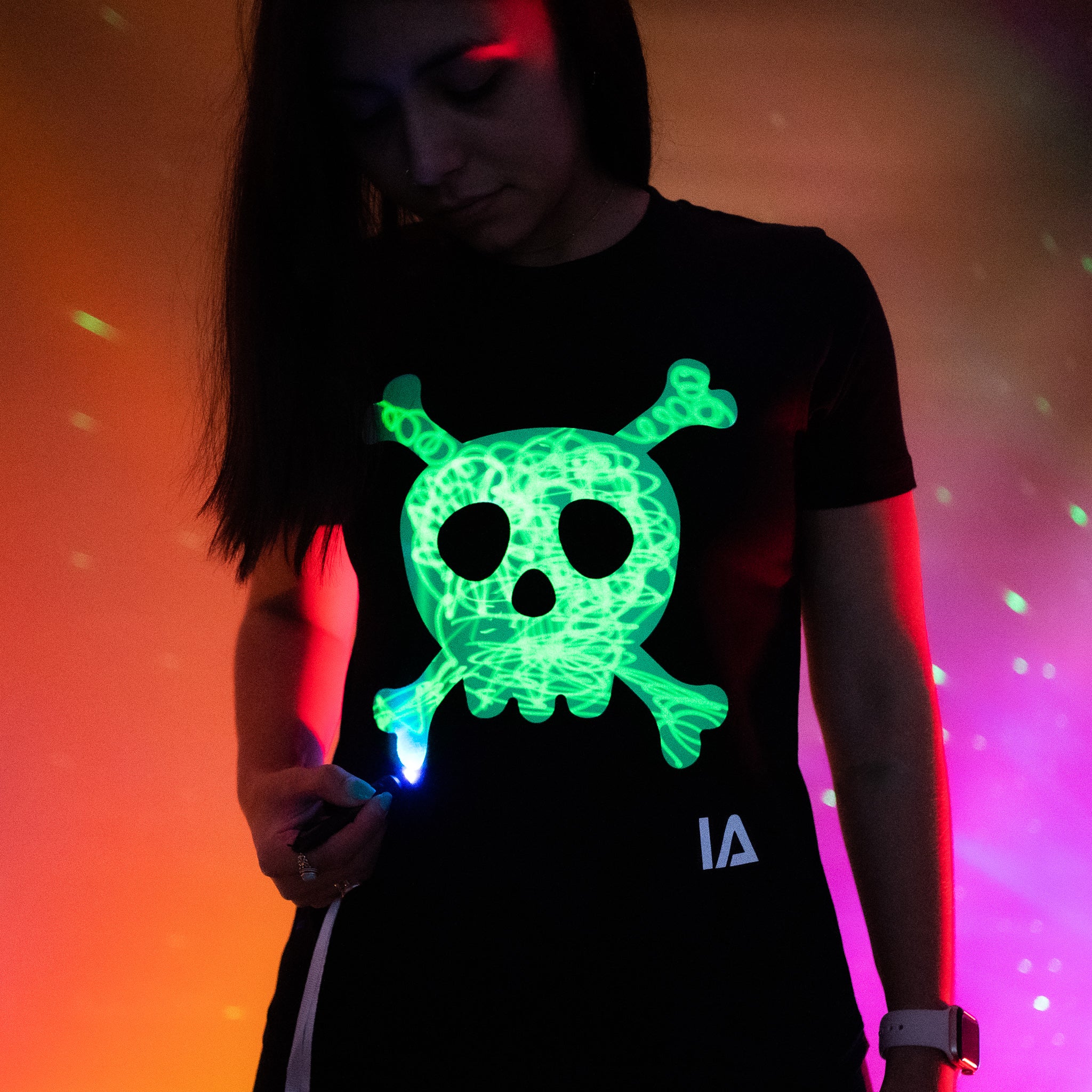 Skull & Cross Bones Interactive Glow T-Shirt | Illuminated Apparel